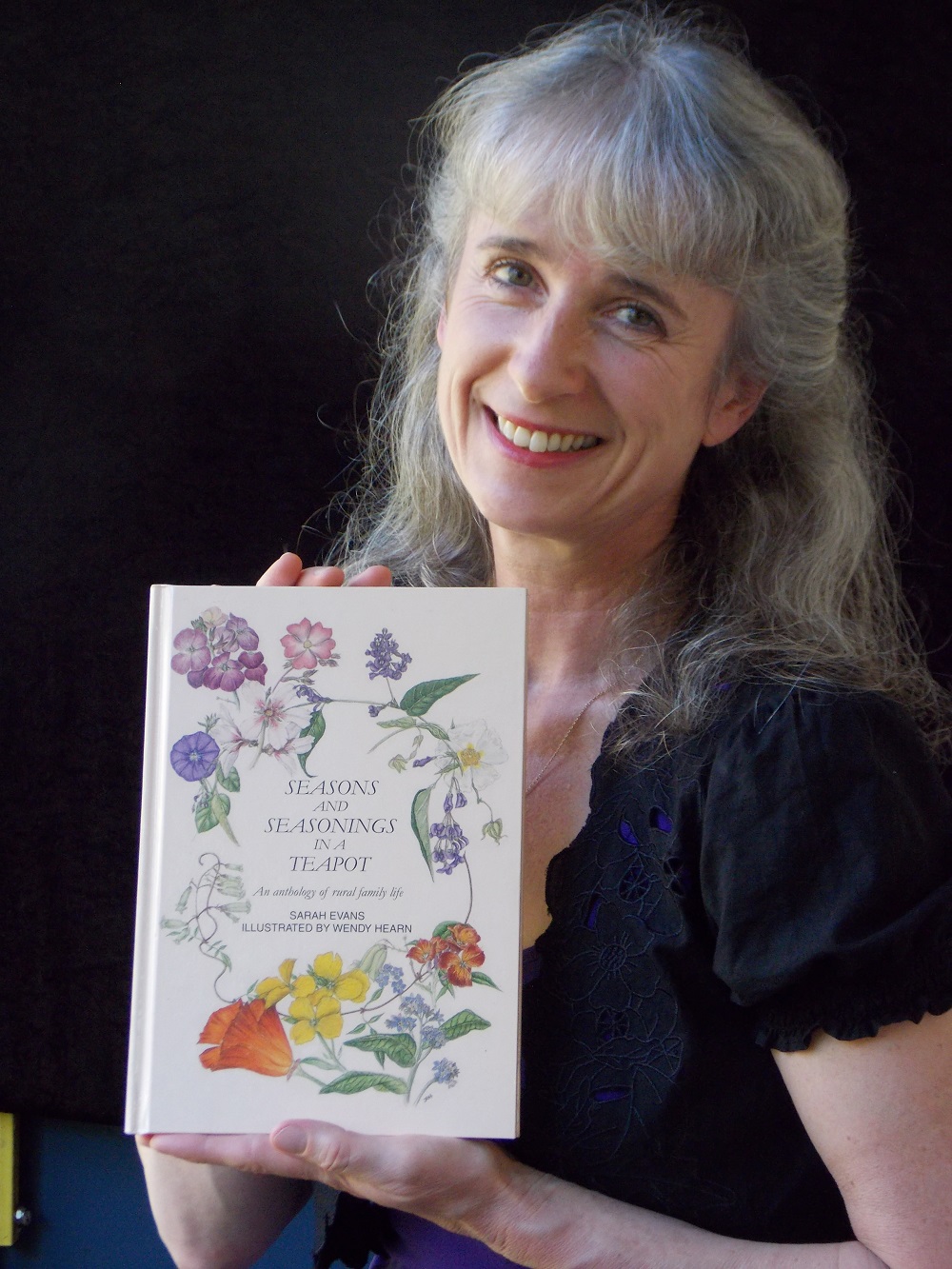 sarah evans with book | Shire of Augusta Margaret River Libraries